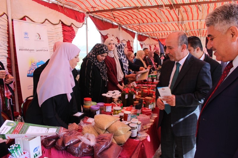 مهرجان الزيتون و”شتوة تشرين”.. إعلان تسويق وبدء القطاف بعجلون – وكالة ...