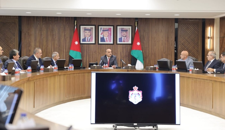 الخصاونة : جلالة الملك يقود جهودا مكثفة لوقف الحرب على غزة – وكالة ...