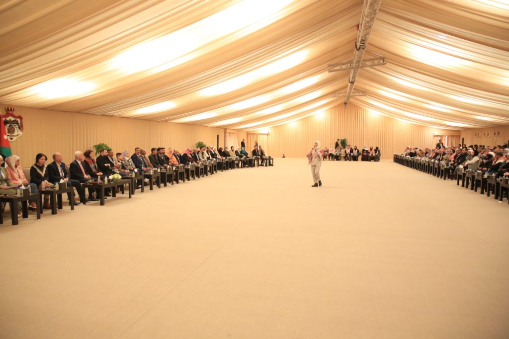 رئيس الديوان الملكي الهاشمي يلتقي (365) شابا وشابة من مبادرة بصمة ...