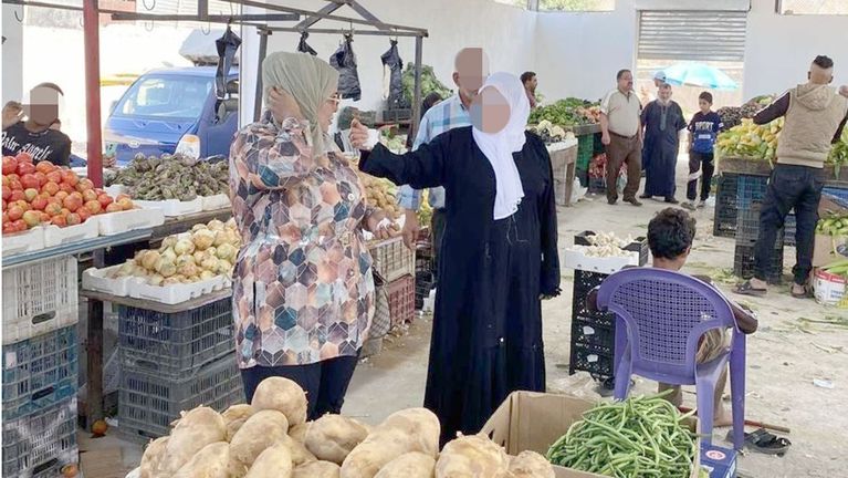 الغور الشمالي.. الفرحة بإنجاز سوق شعبي ينغصها صغر مساحته وغياب المرافق ...